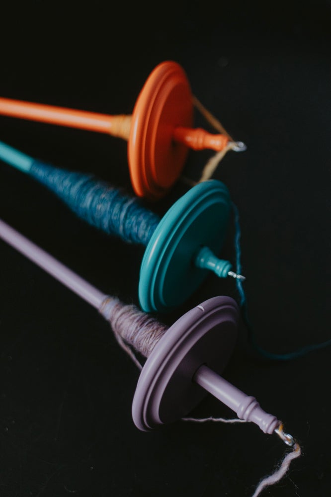 Kromski - Drop Spindle | Hook & Needle